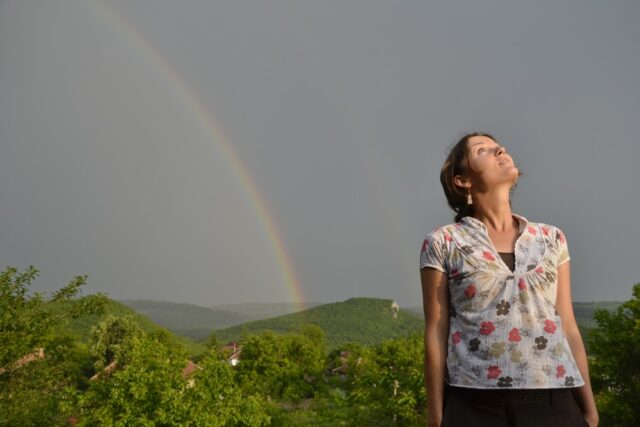 Guided Gratitude Meditation Script for Beginners - Yogalaff