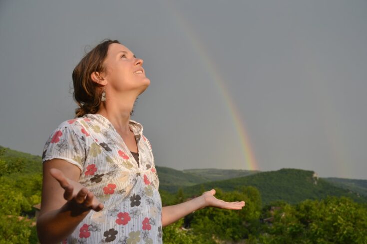 Guided Gratitude Meditation Script for Beginners - Yogalaff